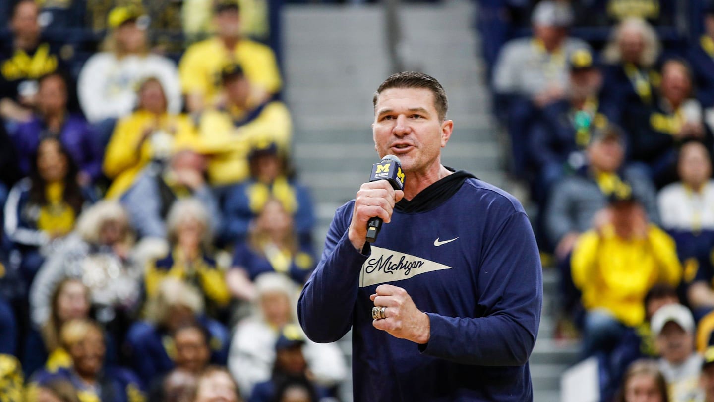 Michigan football legend Jon Jansen named to 2025 Hall of Honor Class