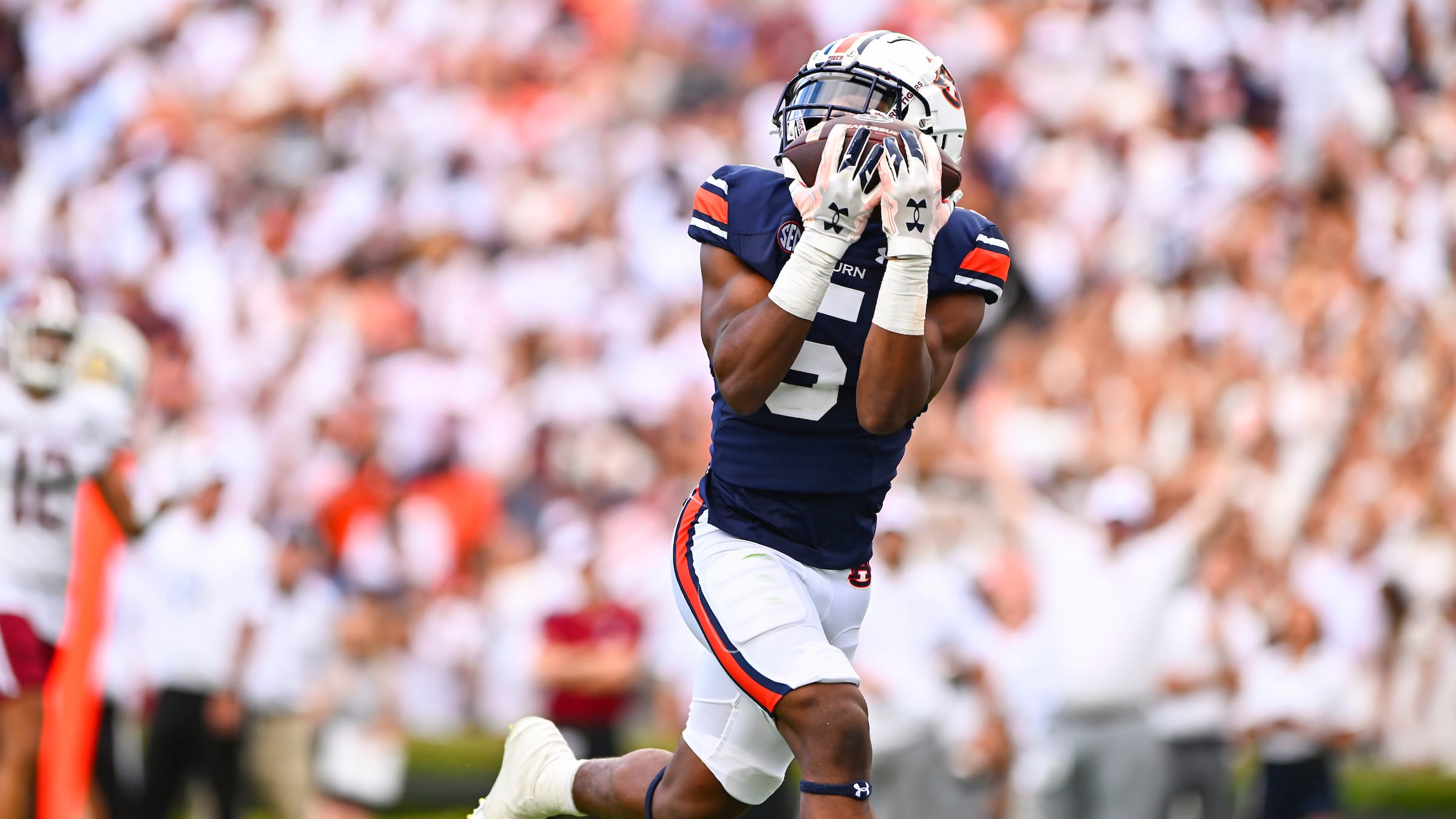 Daniel Locke - Journalist Profile - Intelligent Relations