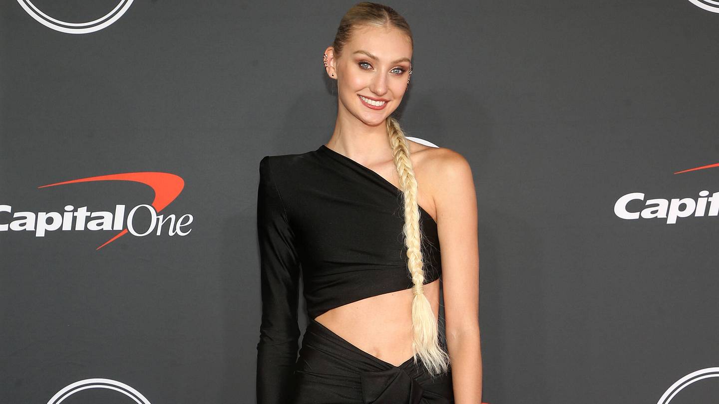 WNBA star Cameron Brink slays preppy glam in miniskirt, glasses at ...