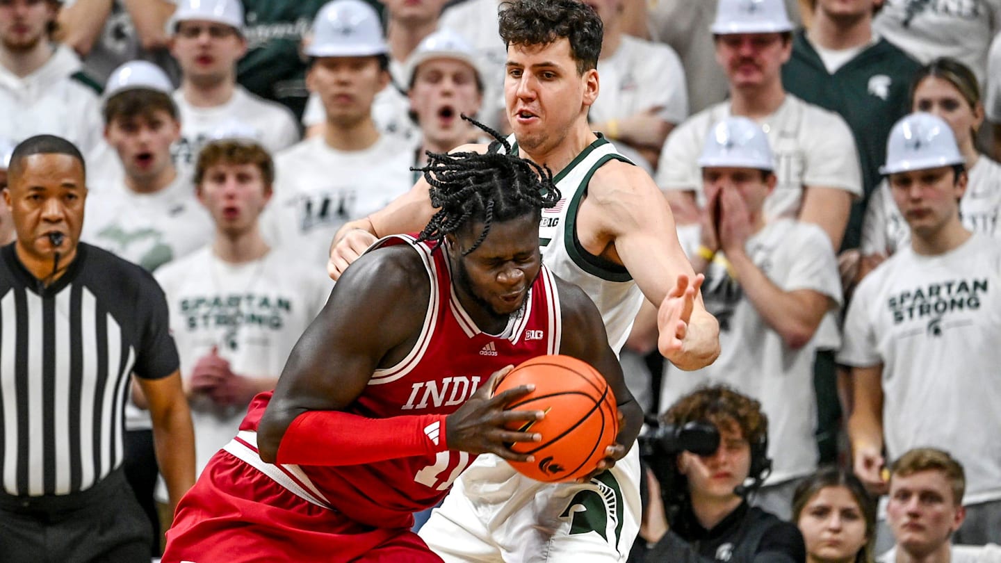 Indiana Shocks No. 11 Michigan State As Hoosiers Prevail 71-67