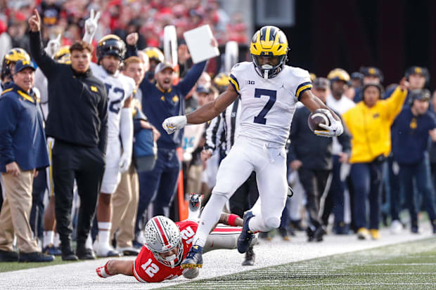 Donovan Edwards pokes fun at Ohio State during Senior Bowl for losing ...