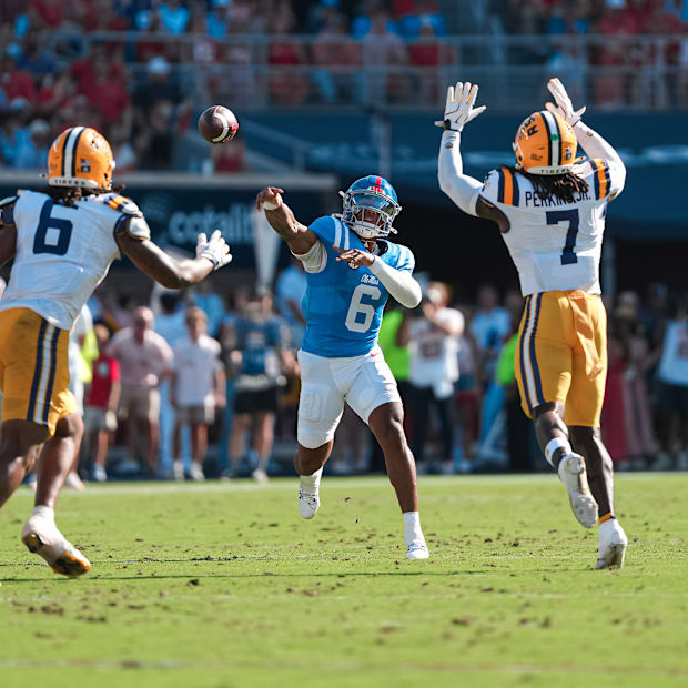 ESPN College GameDay Reveals Celebrity Guest Picker for Georgia ...
