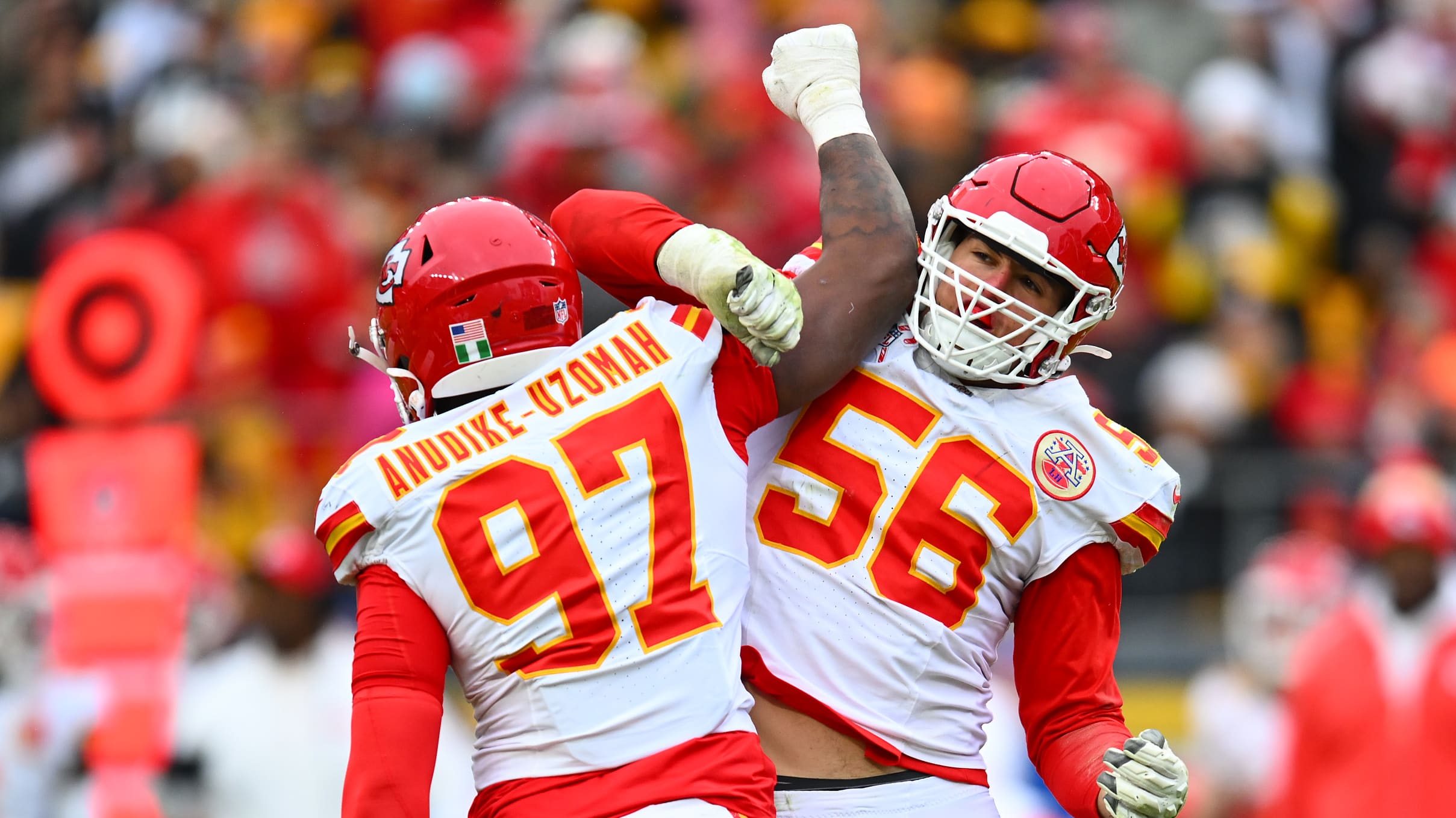 Chiefs debut a defensive plot twist that should anchor their postseason ...