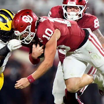 Oklahoma QB John Mateer Learned a Key Lesson Last Year as a First-time ...