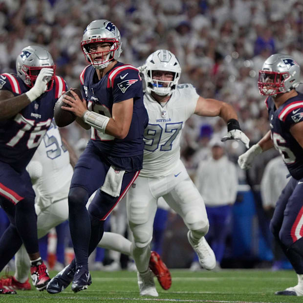 Bills' returning edge-rusher hilariously confused for Joey Bosa