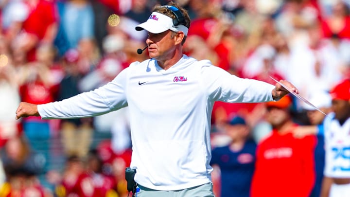 Lane Kiffin's Family Visits Baton Rouge, Gainesville as LSU Football ...