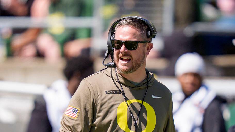 Oregon Ducks Battling Ohio State For Five-Star Defensive Lineman ...