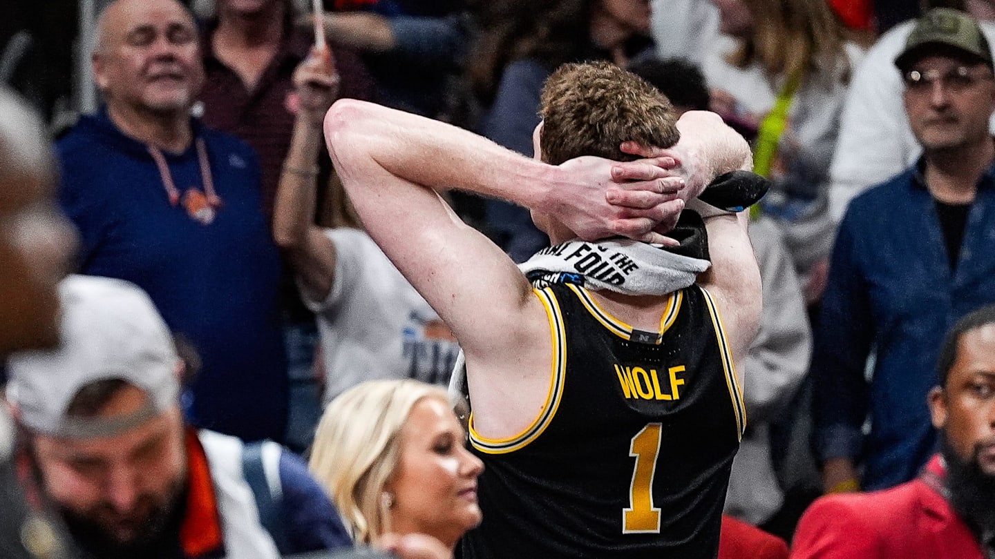 Michigan's Danny Wolf shares heartfelt message following Sweet Sixteen ...