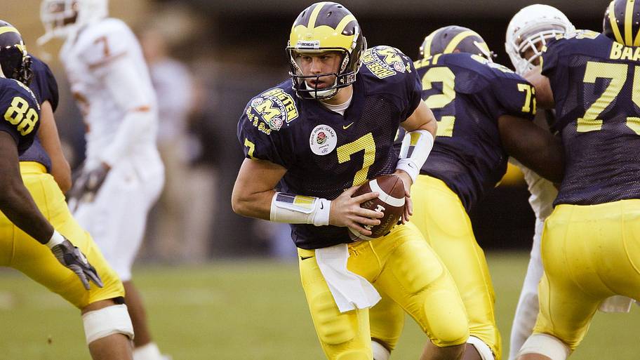 5 QB coaches Michigan football should target to help Bryce Underwood | Yardbarker
