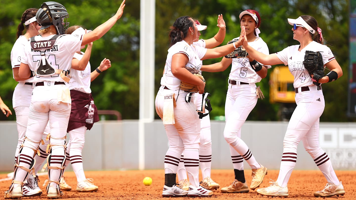 Mississippi State Softball Coach Samantha Ricketts Signs Four-Year ...