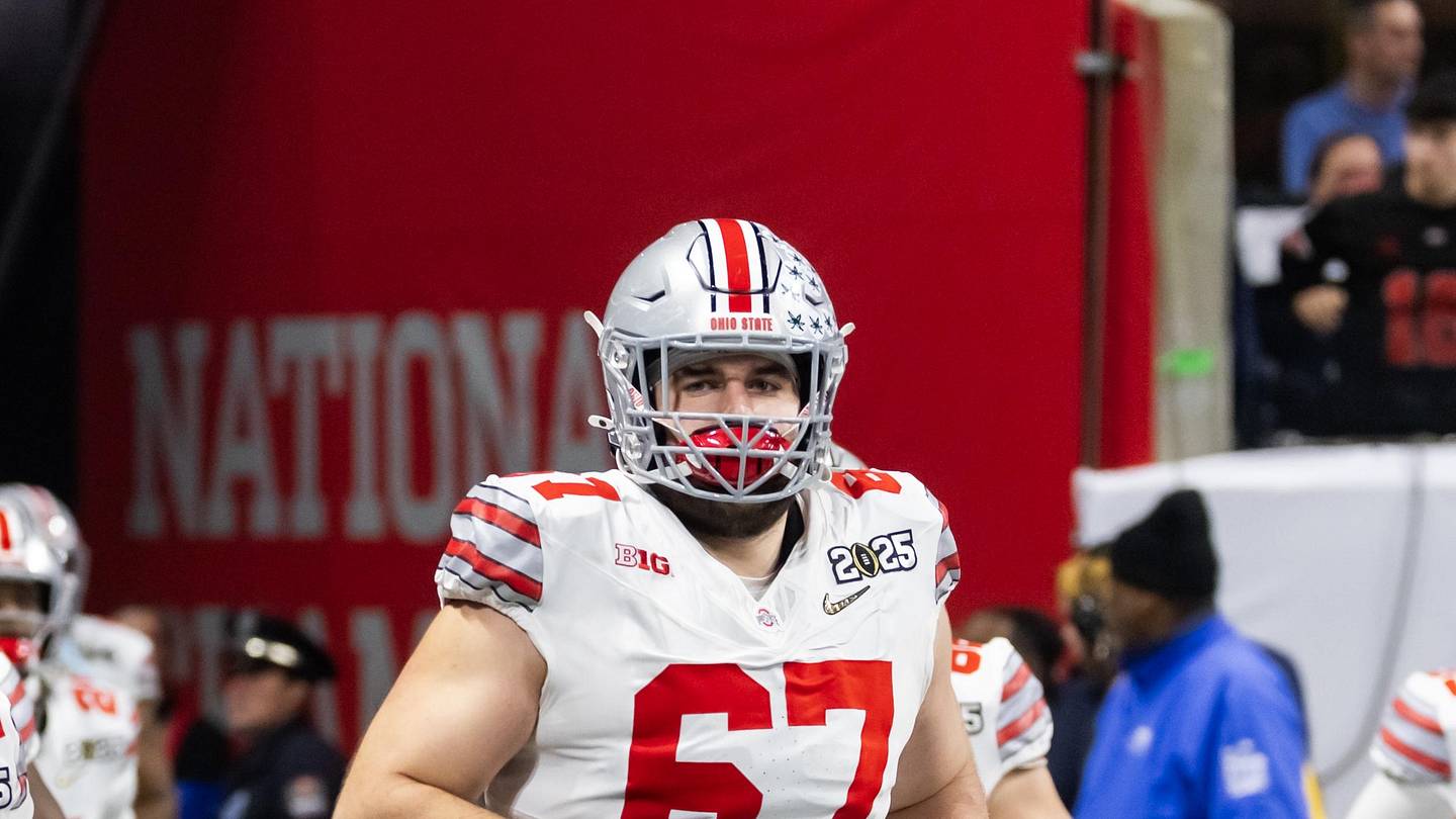 Ohio State Buckeye only tackle in college football to now allow a ...