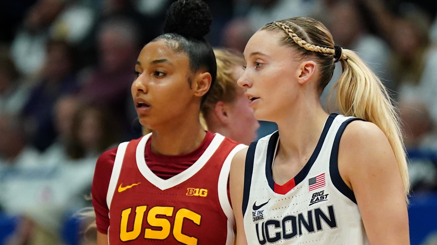 JuJu Watkins’ heartwarming gesture after defeating Paige Bueckers, UConn