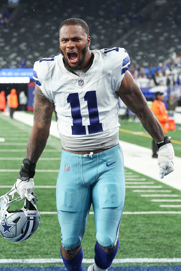 Dallas Cowboys' Micah Parsons chasing elusive title, NFL record