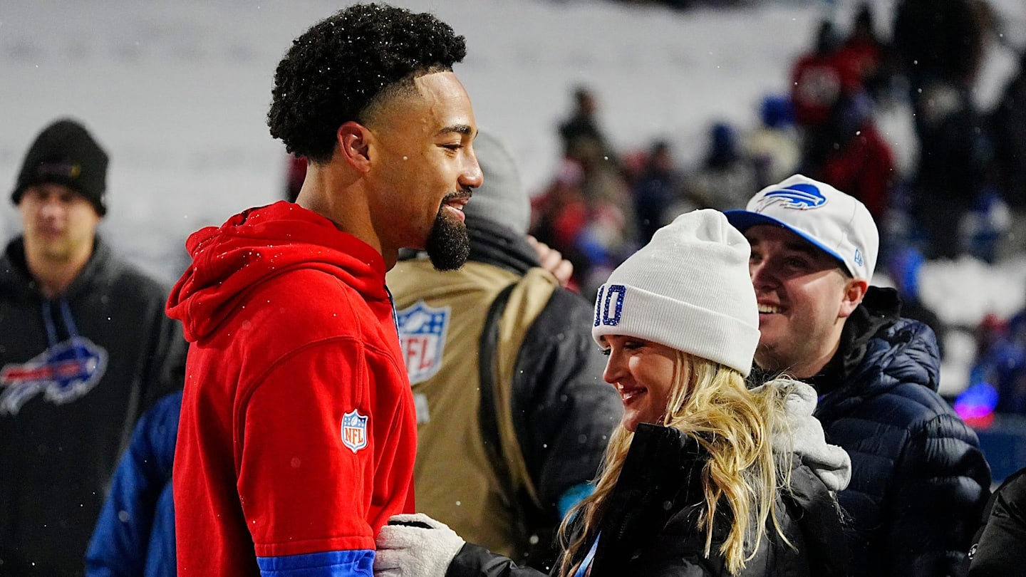 Khalil Shakir Holds Back Tears Talking About His Wife After Signing $60 ...