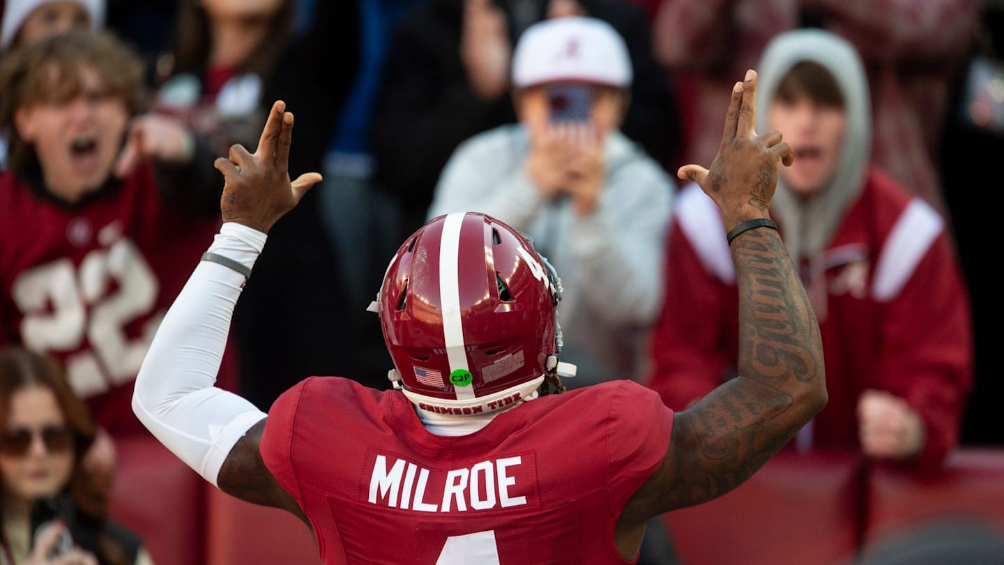 College Football Playoff Committee explains rankings of bubble teams