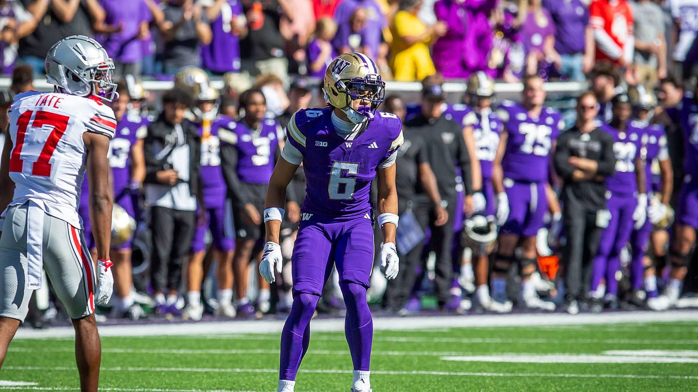 UW Has History of Robinsons Making Things Happen as Freshmen