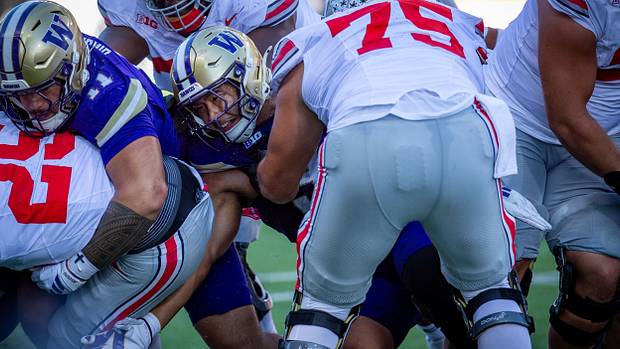 Manu Plays Well, Still Has UW Decision to Make Soon