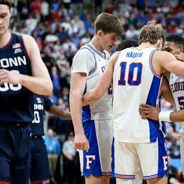 Florida Gators Among Final 12 for Four-Star Edge Rusher KJ Ford