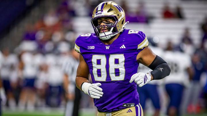 Husky Tight-End Position Takes Beating At Michigan