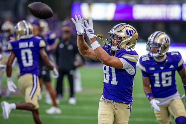 Huskies Will Need Another Starting Wide Receiver