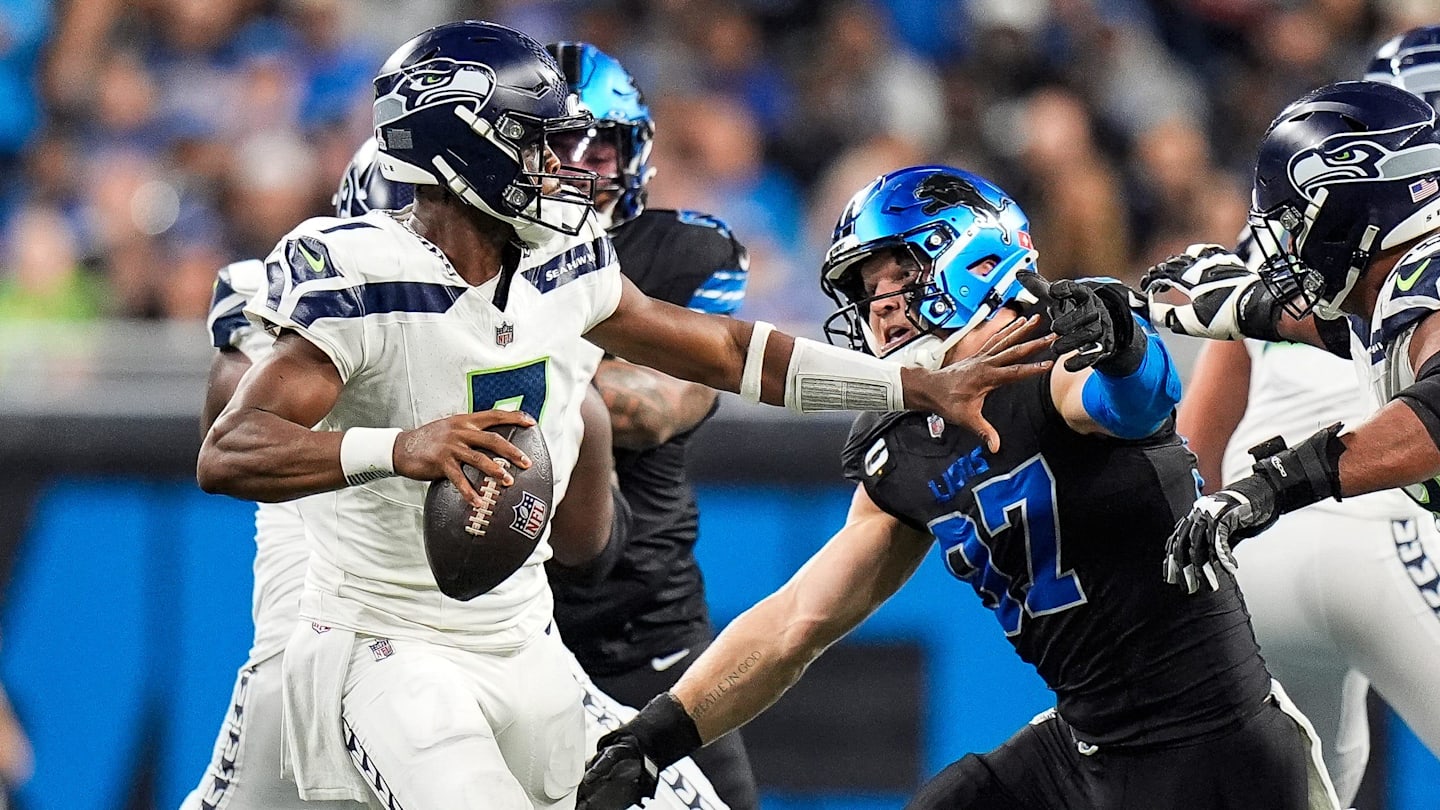 Game Recap: Geno Smith, Kenneth Walker III Highlight Seattle Seahawks' First Loss