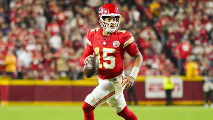 Patrick Mahomes Gives Surprise Comments on Chiefs' WR Trade Rumors