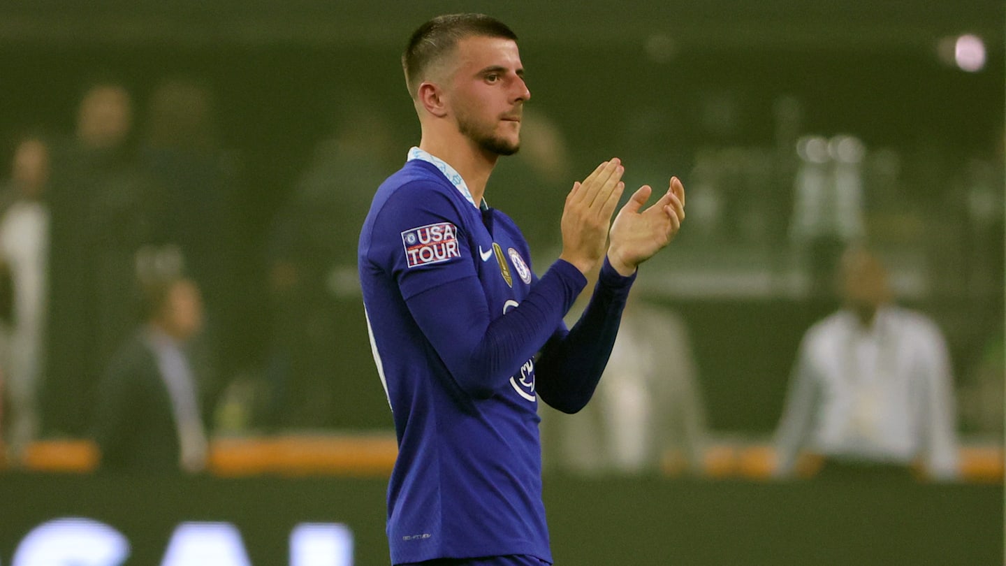 Mason Mount eyeing future Chelsea captaincy - Football transfer news