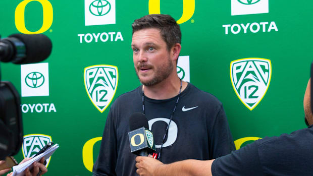 Oregon Ducks' Dan Lanning Addresses Why Jurrion Dickey Is Suspended