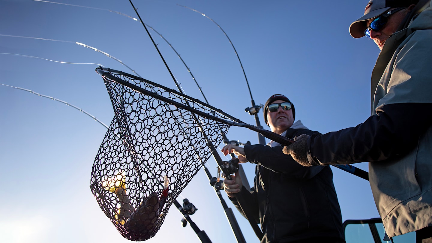 Trolling Made Easy: How to Quickly Master Planer Board Fishing for Walleye