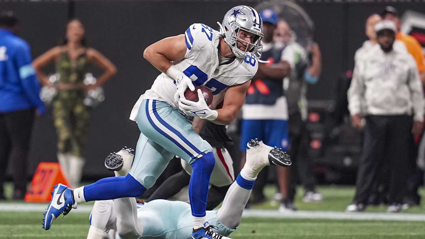 Dallas Cowboys offensive weapon named 2025 fantasy football sleeper