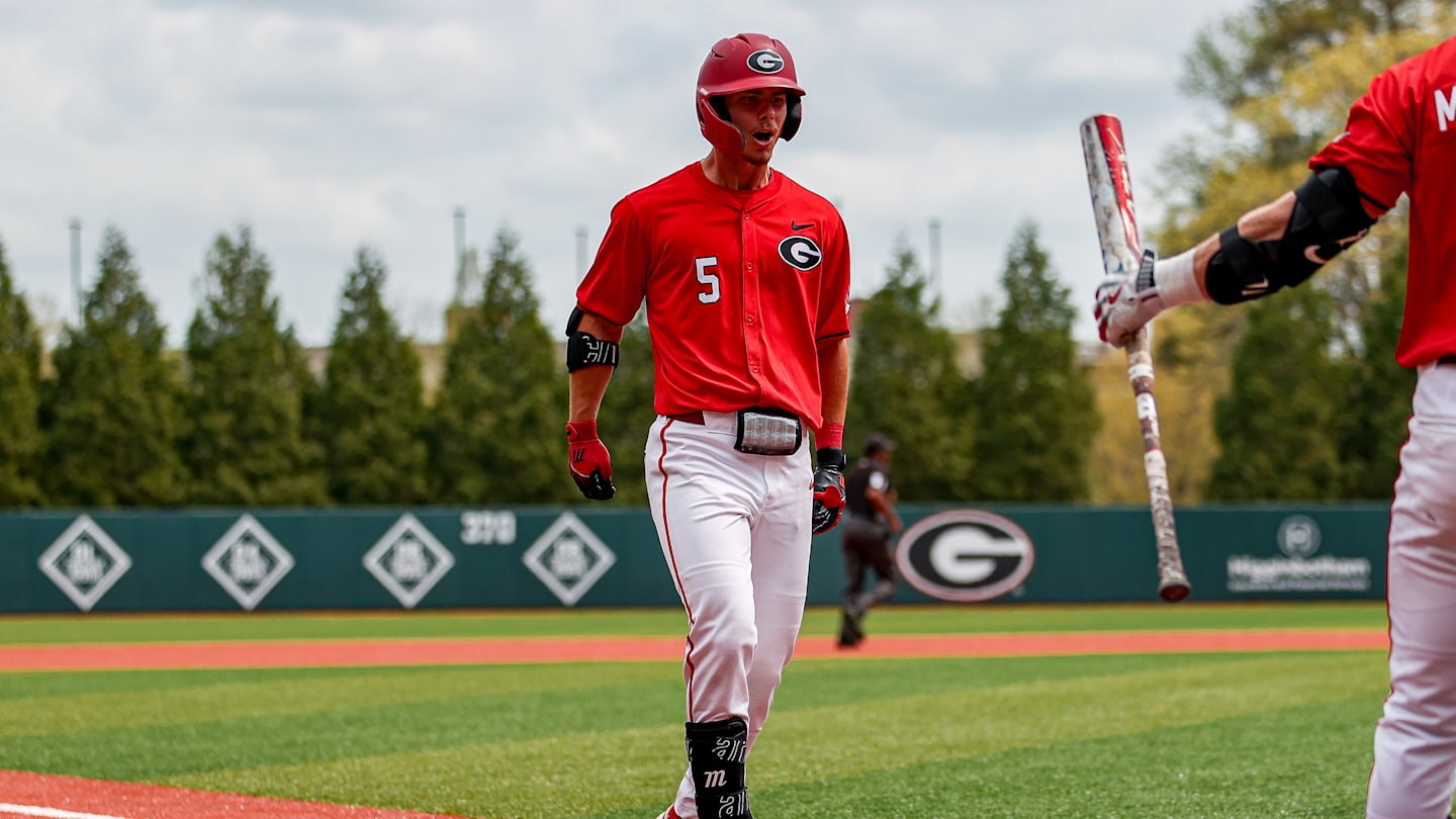 Oklahoma State defeats Georgia 10-9