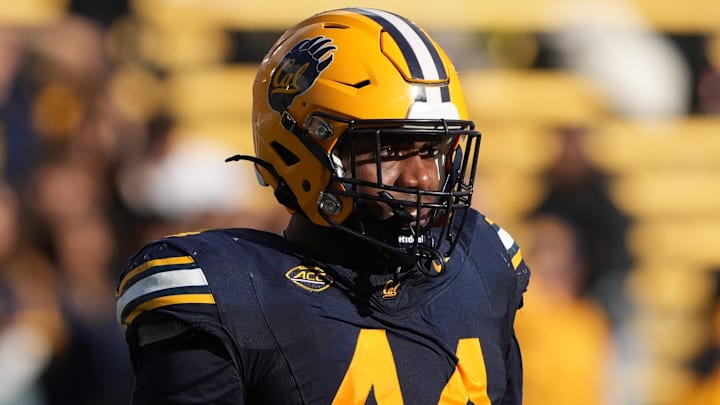 Bears on verge of making grave mistake with mammoth UDFA pass rusher