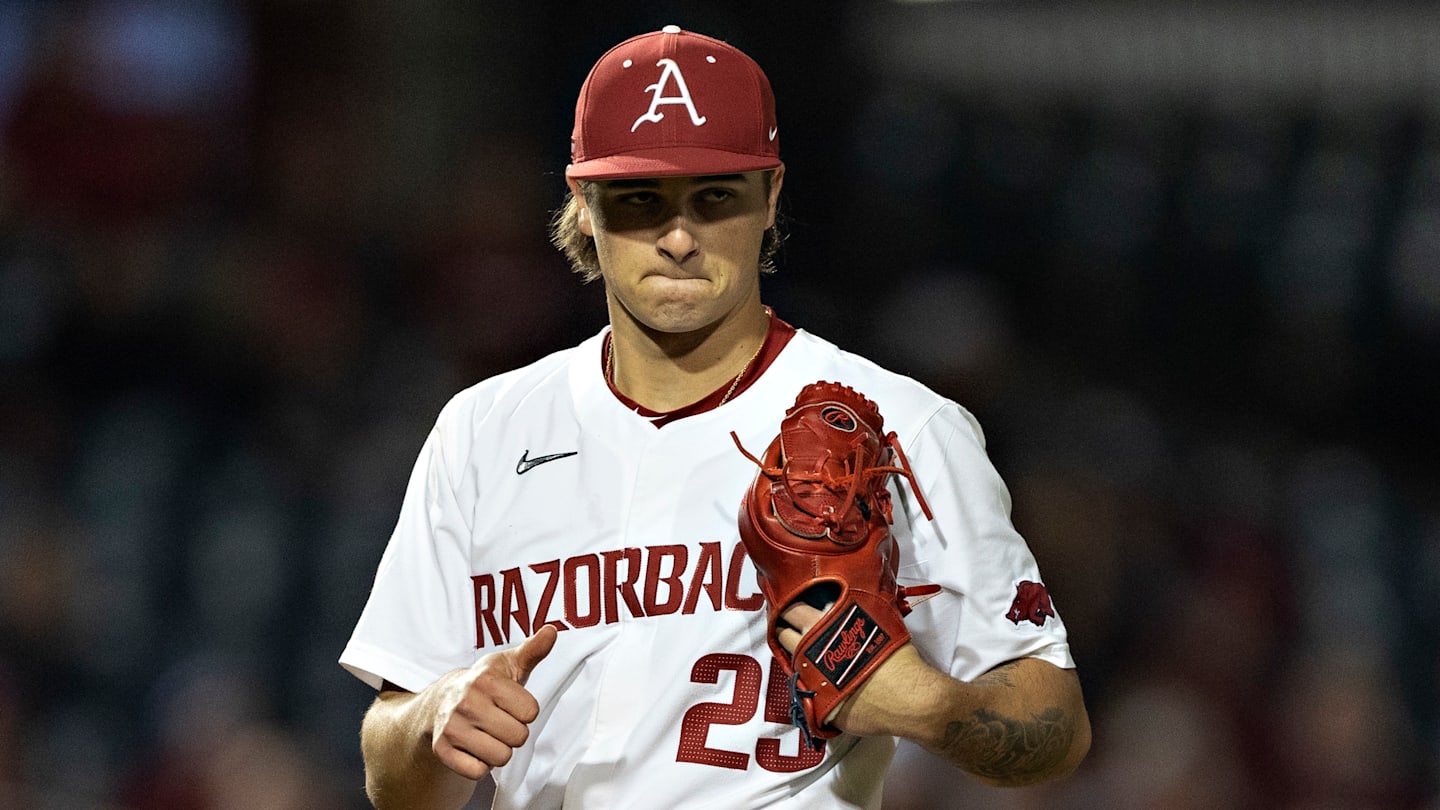 Ryder Helfrick delivers biggest hit for Razorbacks to down Auburn