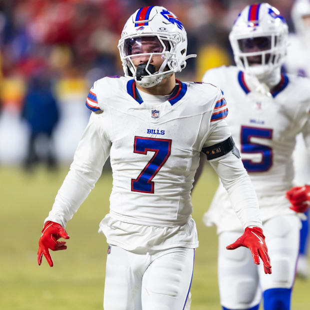 Bills' head coach updates Week 3 availability for Ed Oliver, Matt ...