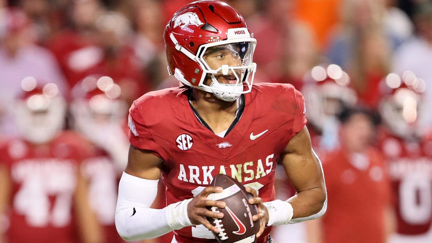 Arkansas provides latest update on quarterback Taylen Green