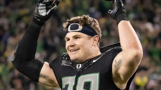 Oregon Ducks Spring Game: Dakorien Moore, Kenyon Sadiq Stand Out