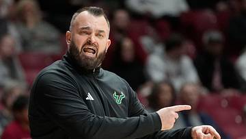USF basketball news, opinion, player updates and more -Green, Gold and Bold