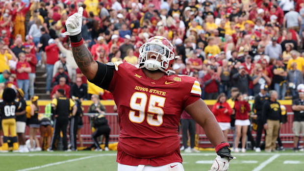Star Defender for Iowa State Cyclones Rightfully Named as Midseason All ...