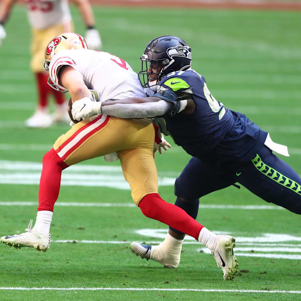 Former lightly used Buffalo Bills DT Poona Ford given massive new contract