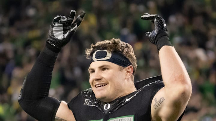 Bryce Boettcher Throws Out Ceremonial First Pitch After Oregon Ducks ...