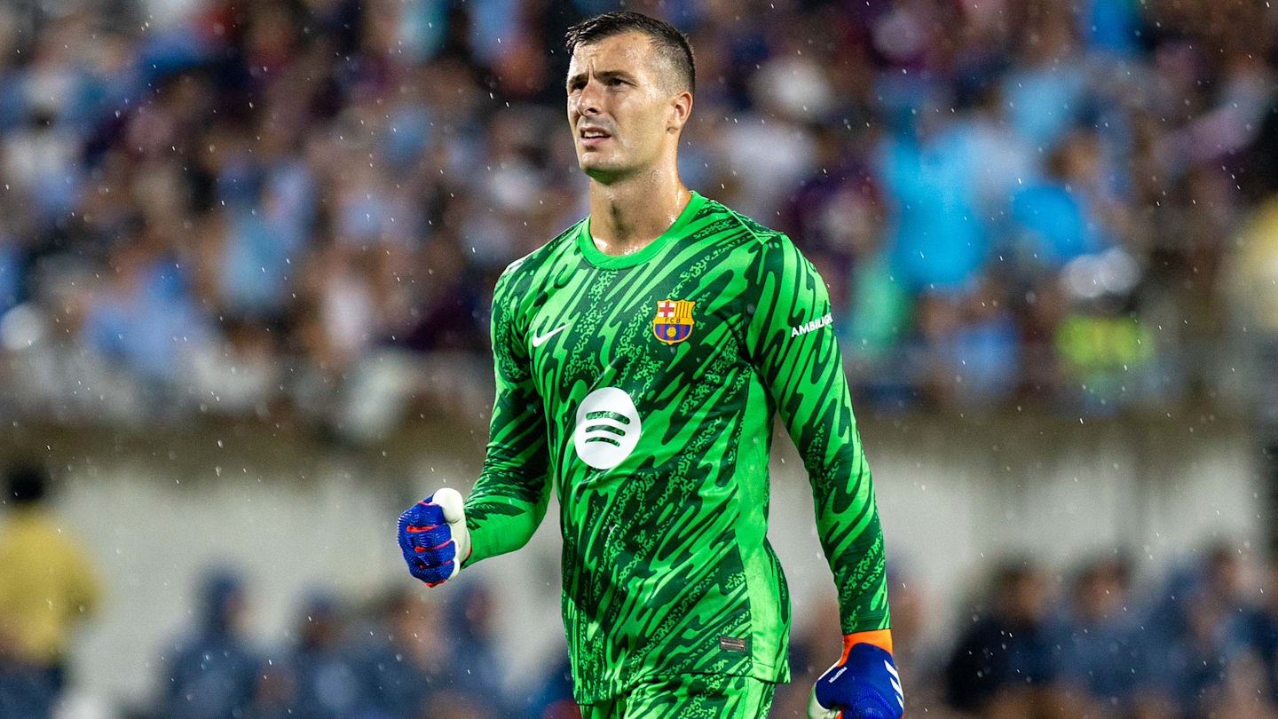 Barca's backup goalkeeper dreams of succeeding at Barca amidst ...