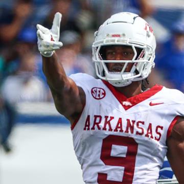 Still offensive line questions on Arkansas Razorbacks' depth chart released Monday