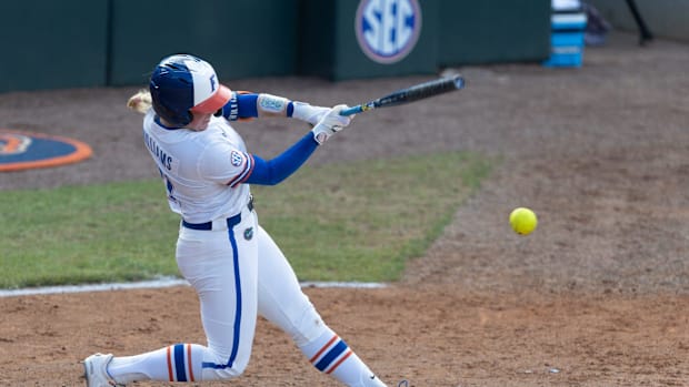 Daughter of former NBA legend 'White Chocolate' transfers from Florida ...