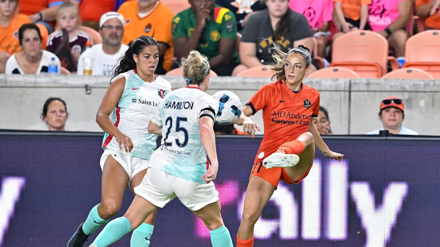 Houston Dash v Kansas City Current in NWSL playoff quarterfinals