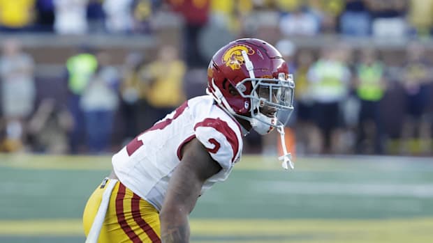 Houston Texans Draft Jaylin Smith: Scouting Profile, Contract Details, Fit