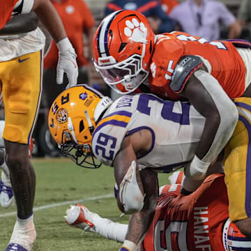 Clemson Tigers LBs Rave About New Defensive Coordinator Tom Allen's Energy