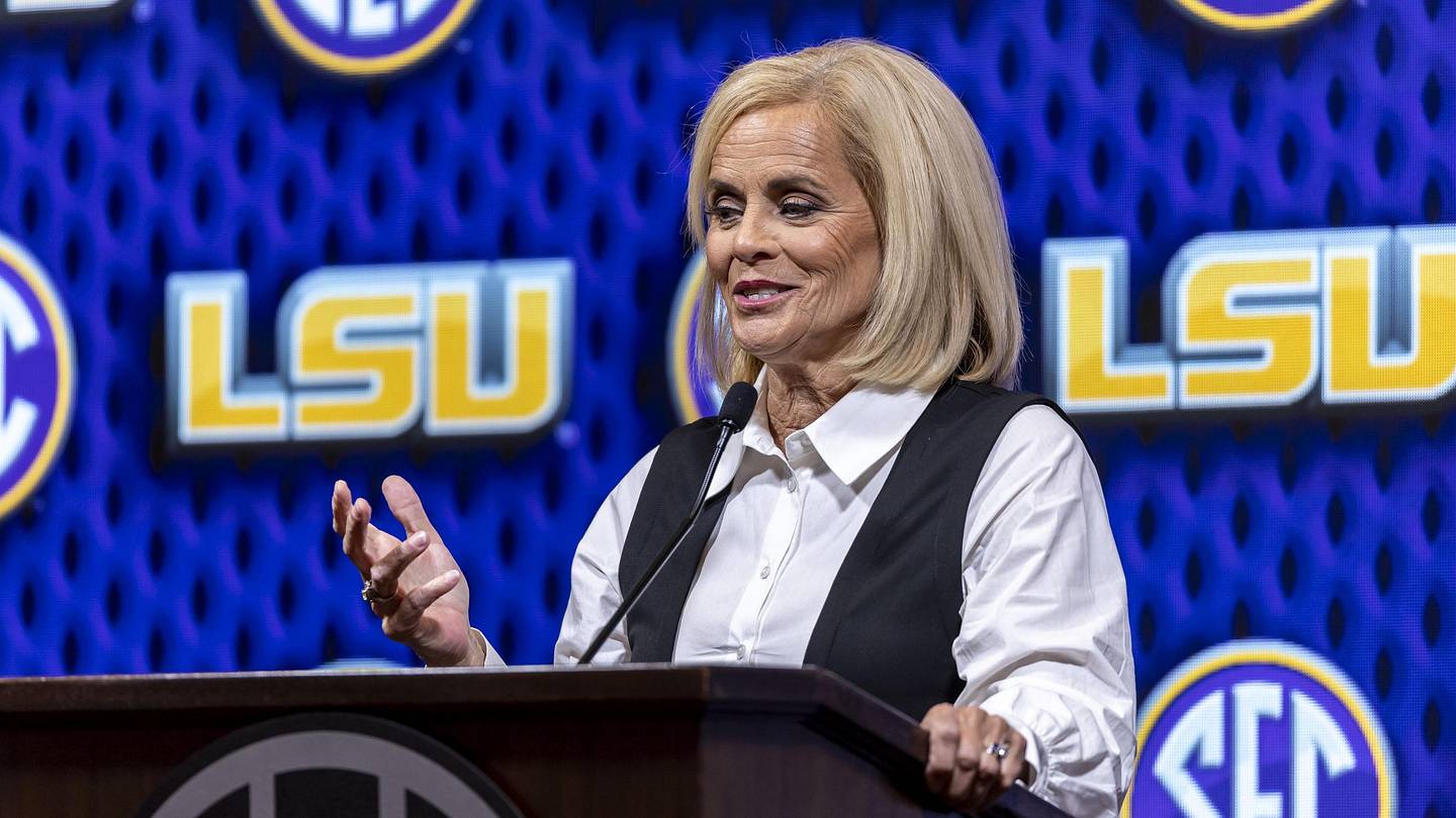 LSU's Kim Mulkey Admits it 'Didn't Take Much' to Secure MiLaysia ...