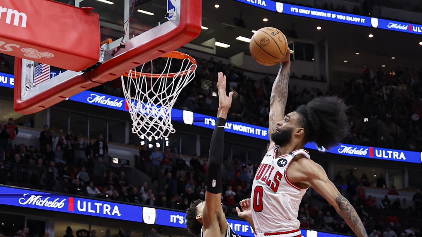 Coby White has dunk of the year after jamming over San Antonio Spurs star
