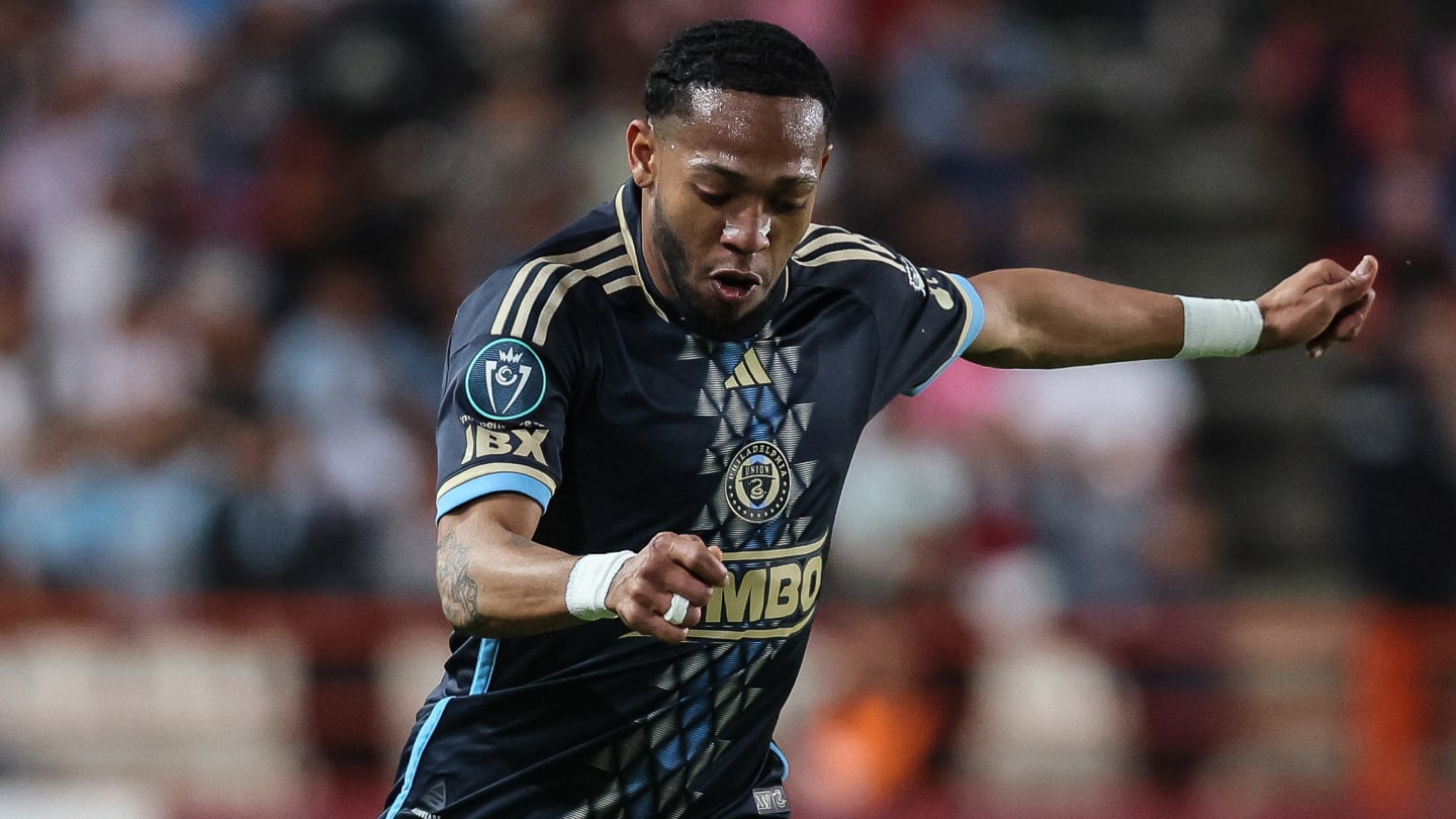 Quem é José Martínez, meio-campista que está próximo do Corinthians