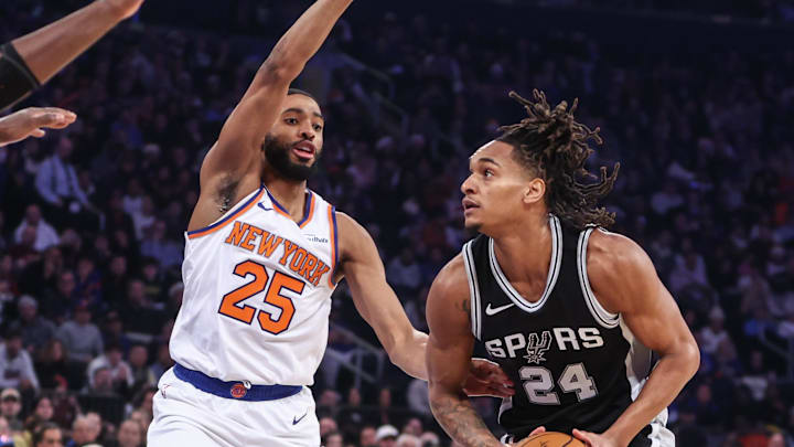 Mikal Bridges, New York Knicks Stifle Spurs In Christmas Thriller